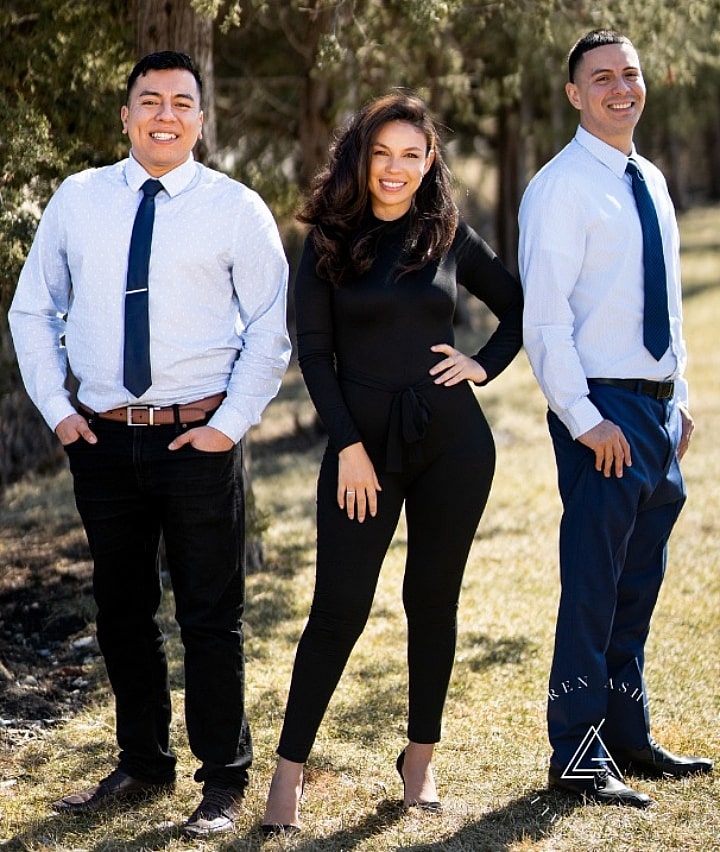 10 Creative Real Estate Team Photo Ideas 2026 [Modern Team Headshots]